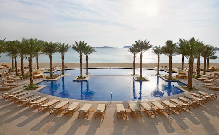 Free Hotel Beach And Pool Access ! 1bd Fairmont - Dubai