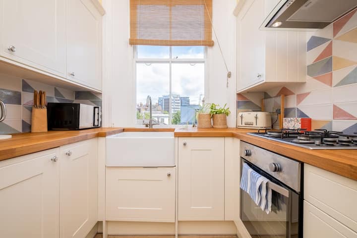 A Stylish 1 Bedroom Apartment In Hove - Brighton