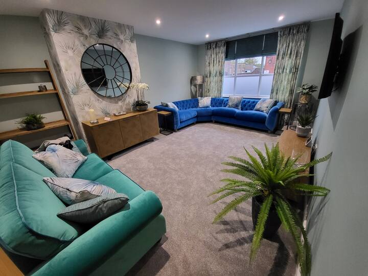 Pocklington daybed store