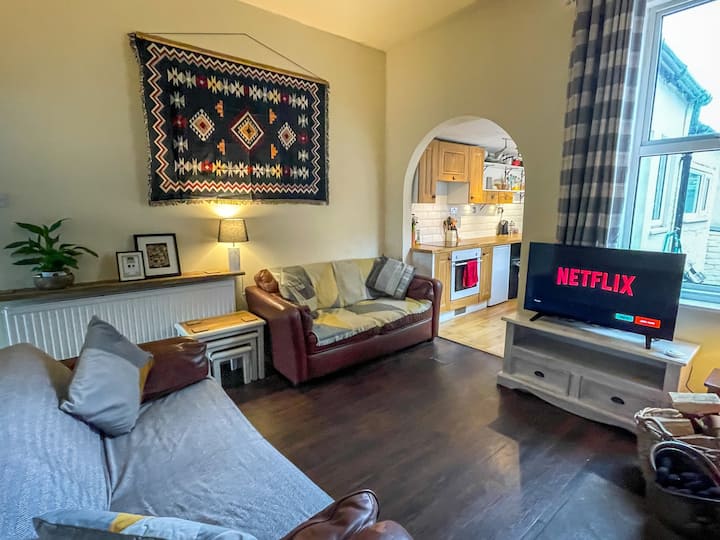 Cosy 3 Bedroom Townhouse With Wood Stove - Carlisle