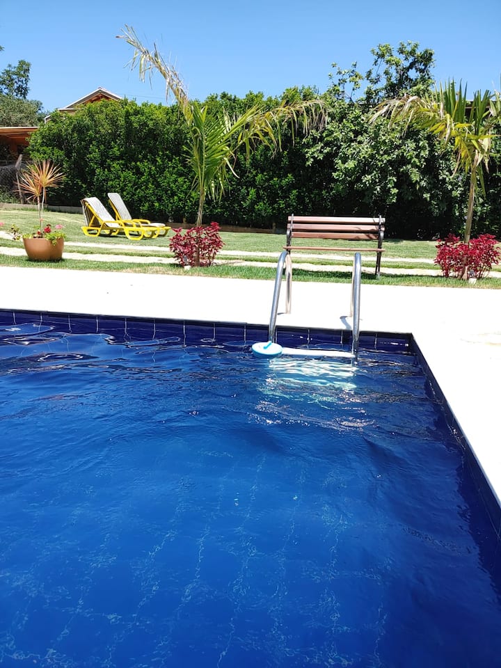 Bangalô Descolado Junto A Natureza Anexo A Cidade - Campinas