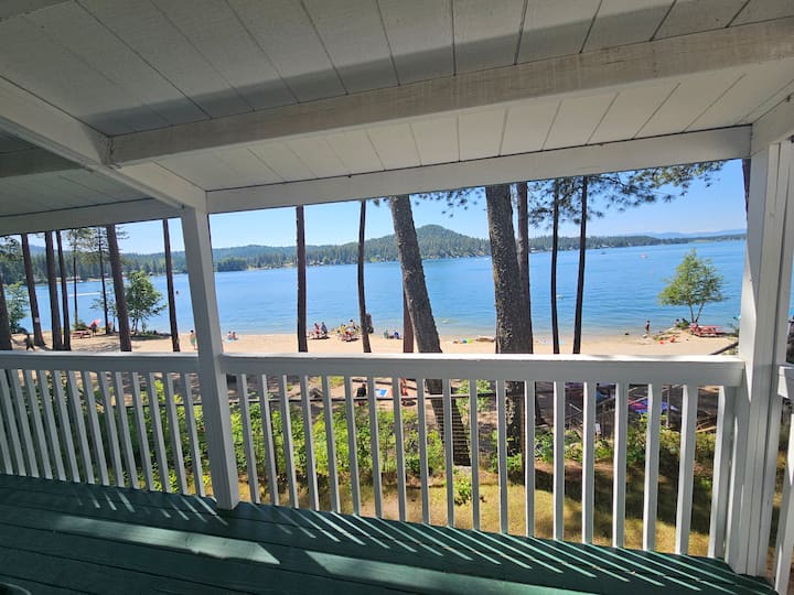 Granite Point Resort - Cottage #14 - Loon Lake, WA