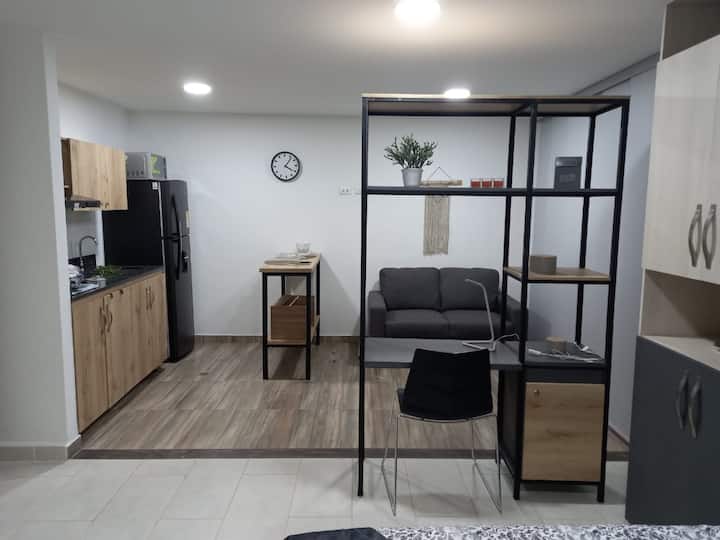Apto En Laureles Parques Rio Con Terraza Ywifi - Medellín