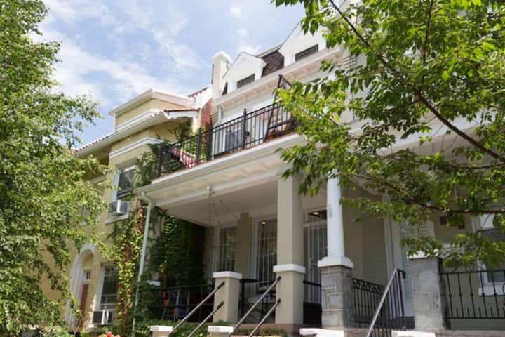 Great Location Townhouse Capitol Hill And H Street - Washington D.C., DC