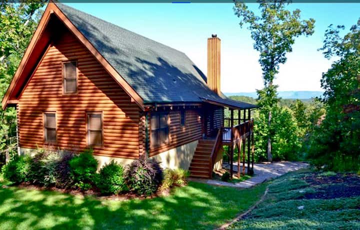 Cabin In Gated Community.  Lake James 5 Min Away - Lake James, NC