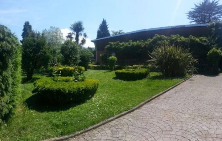 Villa Con Gran Jardín Y Piscina - Liérganes