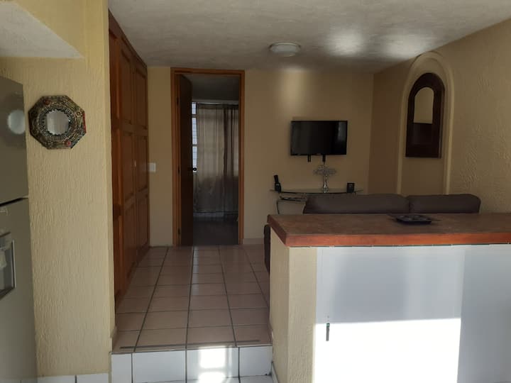 Casa Privada Zapopan Con Entrada Independiente. - Zapopan