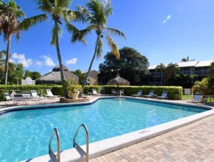 Lagoon View Free Kayaks Pool Playground Pickle Bal - Key Largo, FL