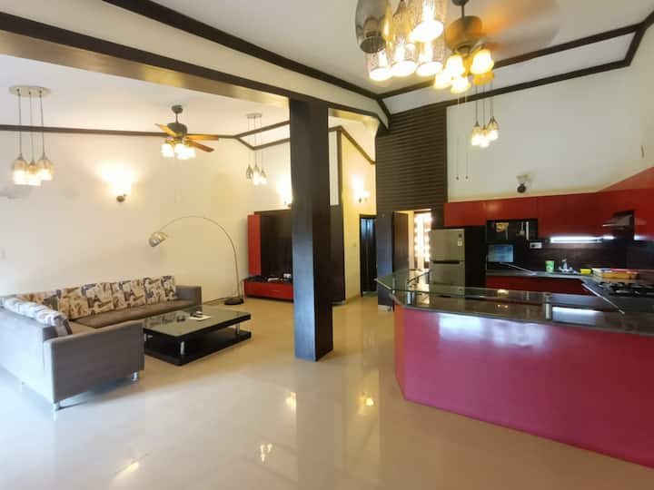 2bhk3 Luxurious Candolim 4ac Wm 100mb Wi-fi Backup - Goa