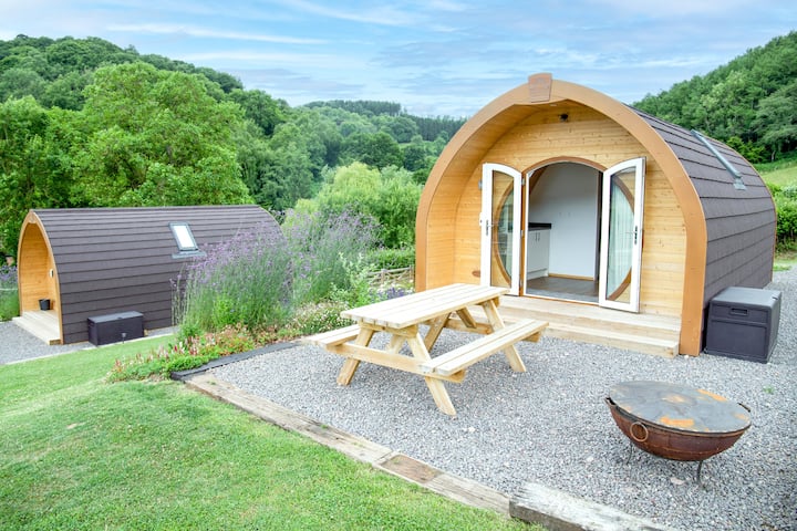 Cosy & Spacious Family Glamping Pod (Max 5)-walnut - Monmouth