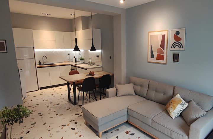 Flat 128 ★ Sea View ★ 5min Walk To Roman Forum - Thessaloniki