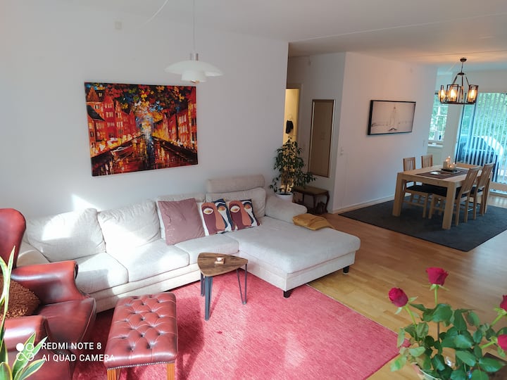 Spacious Home Near Golf Park, Shopping & Metro - Aeropuerto de Copenhague-Kastrup (CPH)
