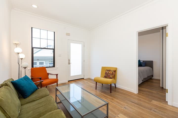 Light Filled Home In The Heart Of Bernal W/ Loft - San Francisco, CA