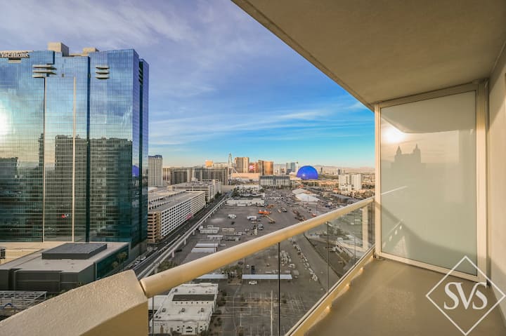 C20n3 Studio | Sphere Strip View | Balcony | Pool - Las Vegas
