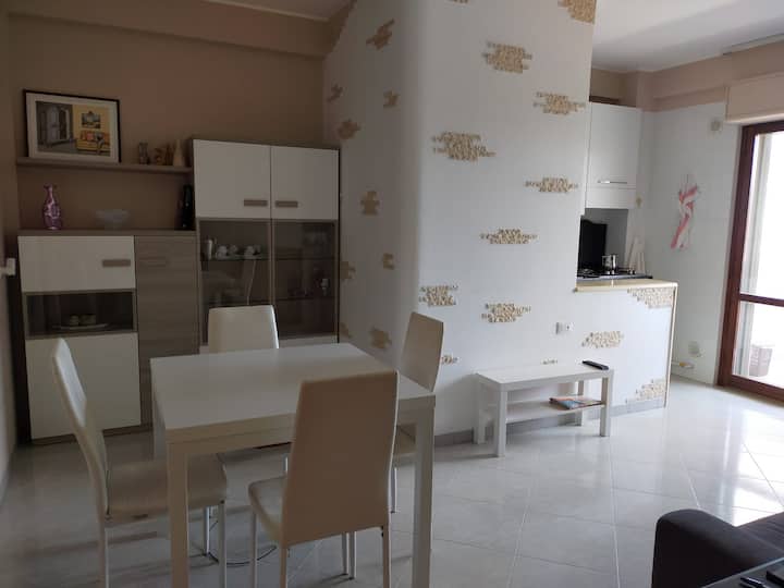 Casa Vacanza Nei Pressi Stazione Fs E Centro Città - Monopoli