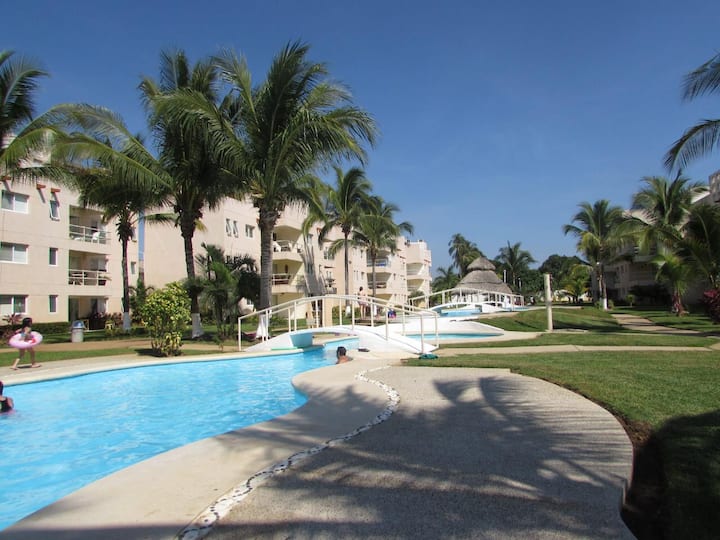 Hermoso Departamento Con Alberca - Acapulco