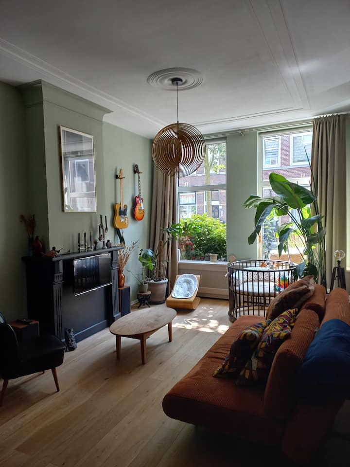 Ground Floor Apartment With Sunny Big Garden - La Haya