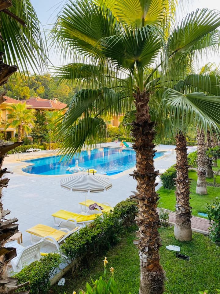 Вилла 3+1 с бассейном - Kemer
