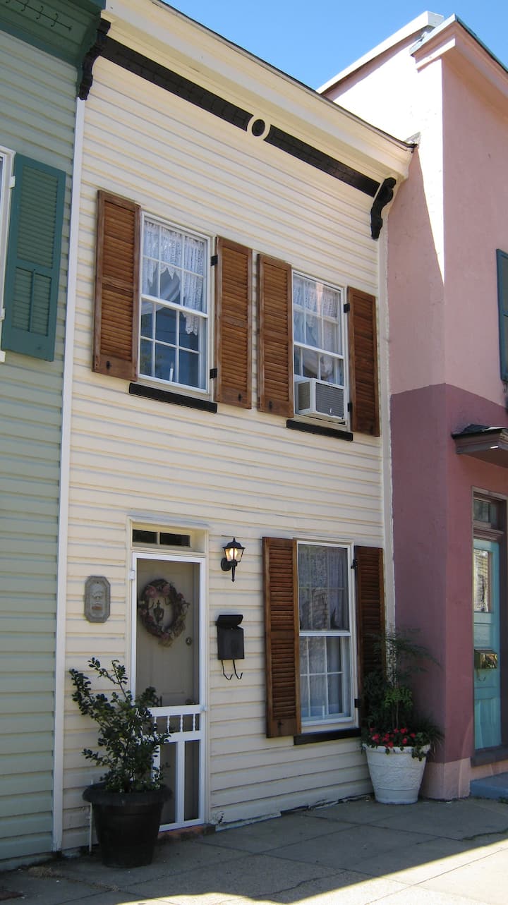 Annapolis Small House In Historic District. - 아나폴리스
