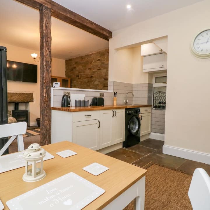 Entire Cottage Stunning Worth Valley Lodge - Keighley