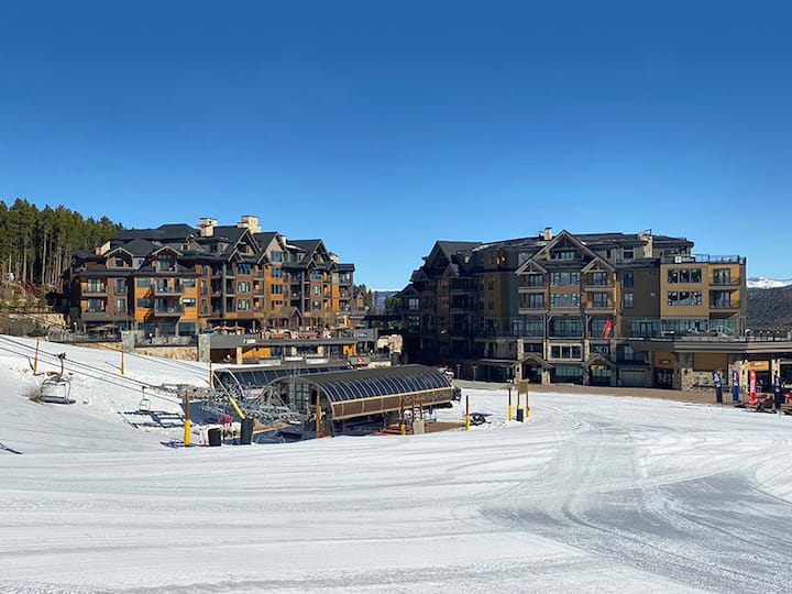 True Ski-in Ski-out Luxury On Peak 8 (2/7-2/14) - Breckenridge, CO