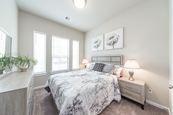 M2m 4-bedroom Retreat In Missouri City M#41016 - Missouri