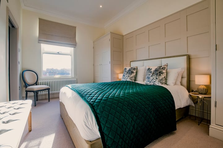 Stunning 2-bed Apartment In Scarborough - Scarborough