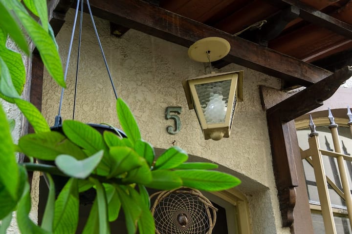 Casa Flor De Canela Bh (Ufmg/mineirão/centerminas) - Belo Horizonte