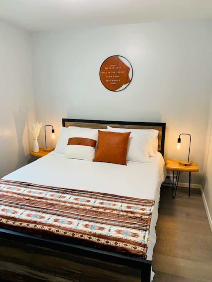 Modern Cabin 5 Mins From Downtown Missoula! - Missoula, MT