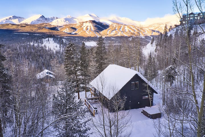 Fully Remodeled 5br/3 Ba. Quiet And Close To Town. - 布雷肯里奇