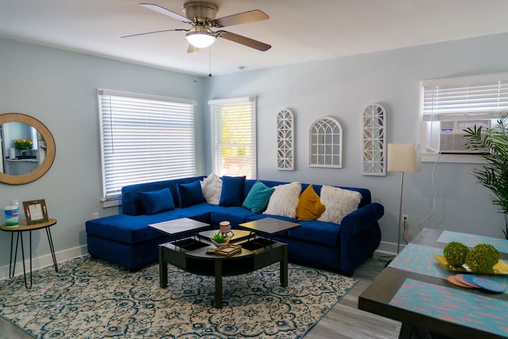 Cozy And Peaceful Get-a-way Home - Long Beach, CA