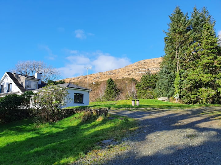Caheragh Holiday Rentals & Homes - County Cork, Ireland | Airbnb