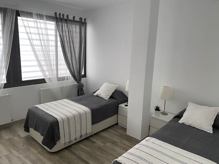 Suite Con Entrada Independiente - Madrid