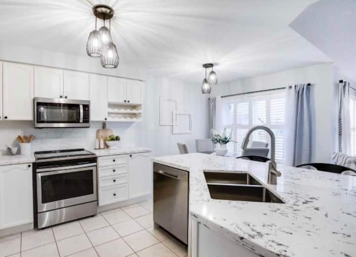Perfect For Opg Workers One Bedroom Bungalow. - Newcastle