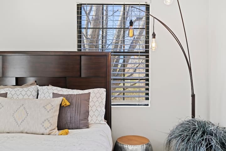 Chic Retreat:walk To Downtown:sunset View - Asheville, NC