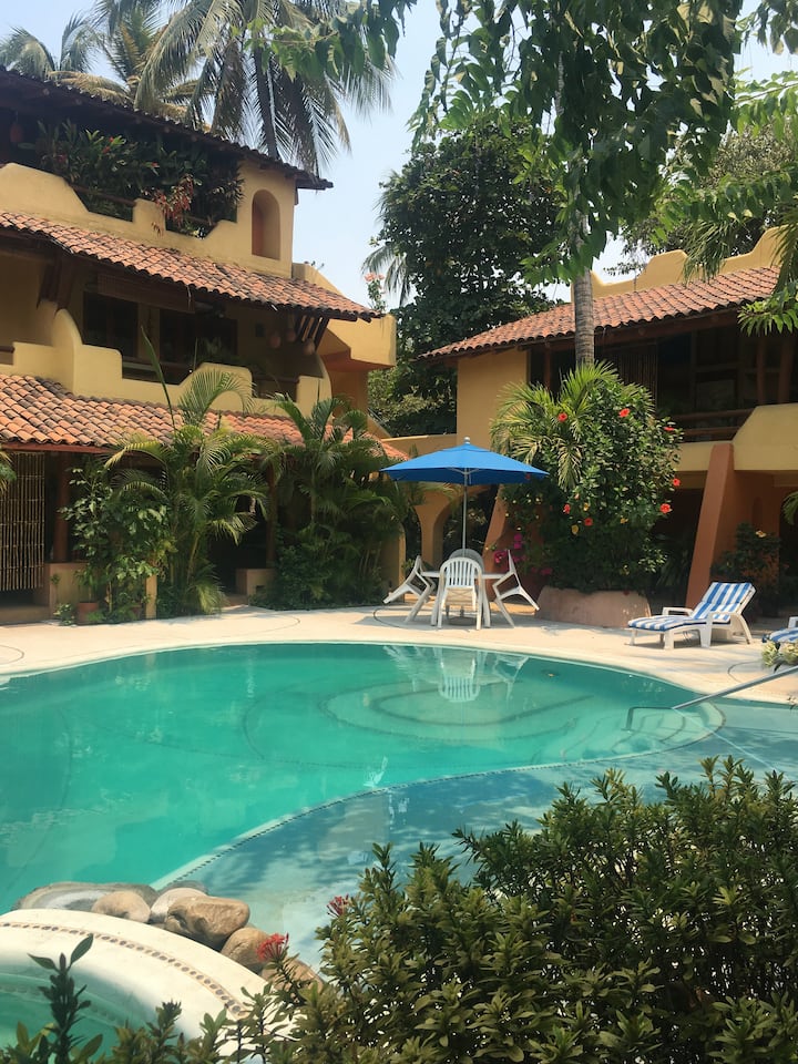 Casabu - Zihuatanejo