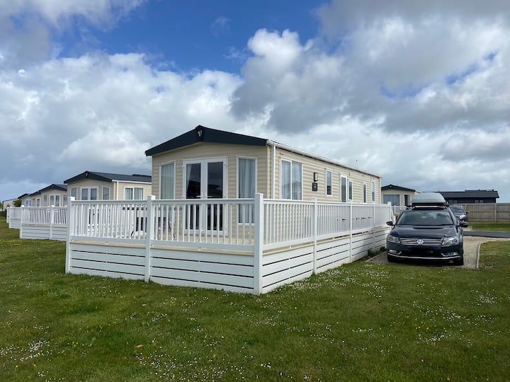 Caravan On Newperran Holiday Resort - Perranporth