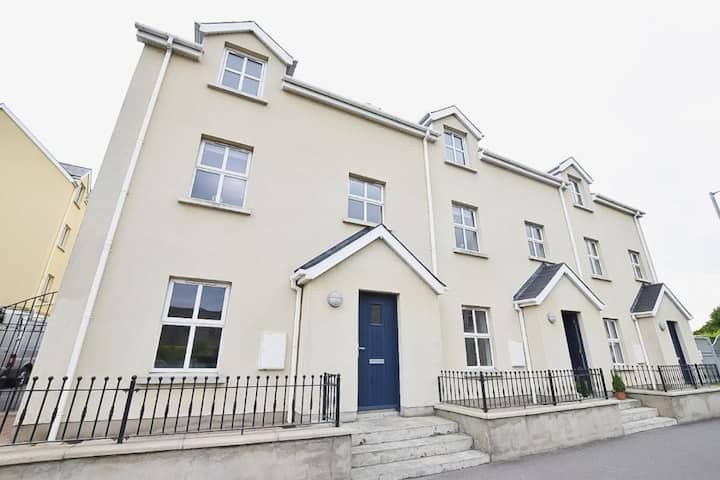 Hillyard Mews 3 Bedroom Townhouse - Newcastle