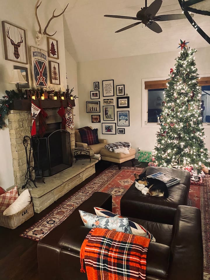 Cozy Ski Condo Close To Vail And Beaver Creek! - Vail, CO