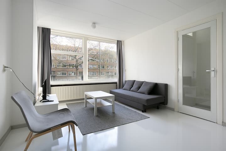 Modern And Spacious Apartment In Rotterdam - Barendrecht