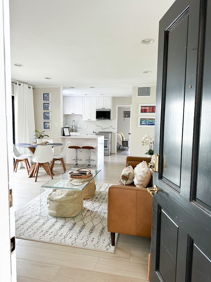 Iconic Napa Valley Silverado Condo - Napa Valley, CA
