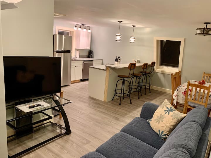 Meadow View Cottage- New, Peaceful, Trail To Beach - バー・ハーバー, ME