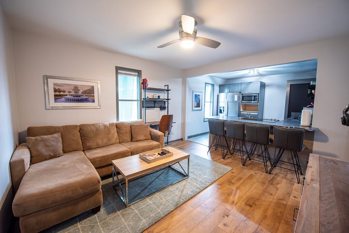 Cozy & Quiet Two-bedroom - Prime Location! - Mount Pleasant, SC