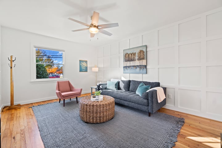 Renovated, Cozy City Apt W/ Yard & Amenities - Richmond, VA