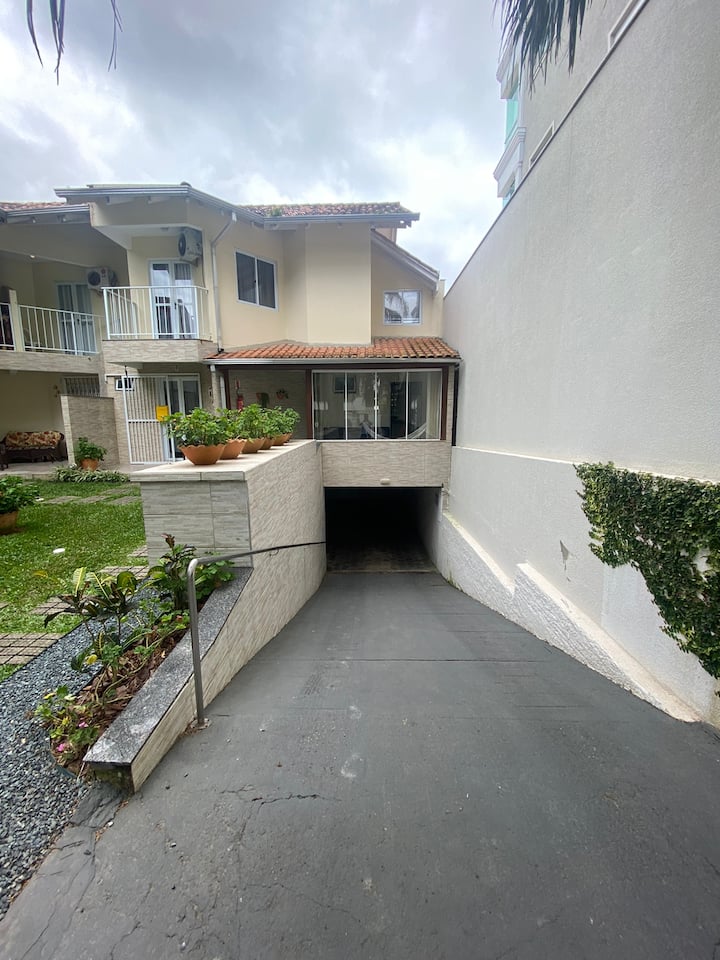 Apto Ed Yolanda A 150 M Da Praia - Bombinhas