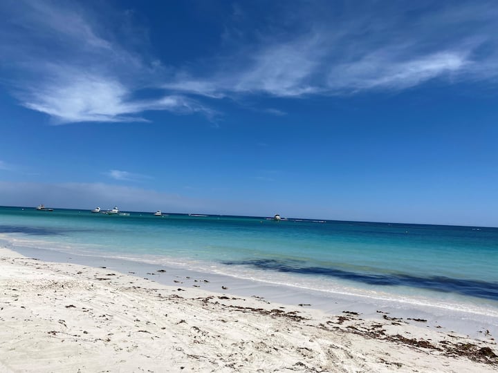 Beach Haven - Light, Cosy And Close To The Beach - Lancelin