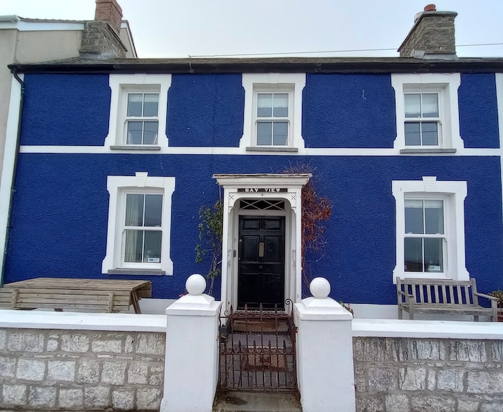 Idyllic Seafront Fisherman's Cottage - New Quay