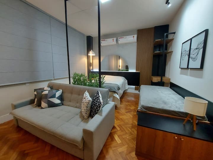 Apartamento Estiloso Em Copacabana - 200m Da Praia - Brasil