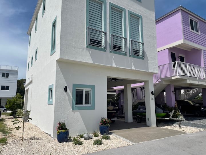 Brand New Key Largo Home On The Ocean Side & More - Key Largo