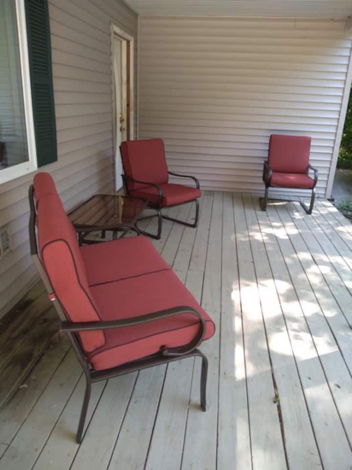 Cardinal Place: Country Walk-out Basement - Cuba, MO